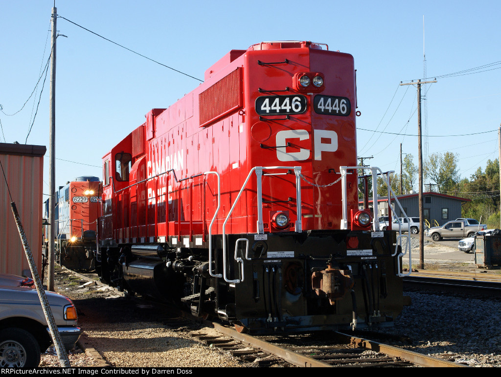 CP Rail 4446